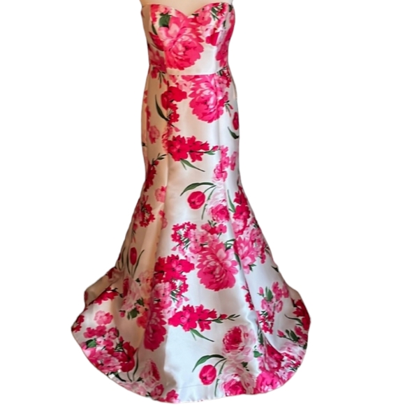 B. Smart | Dresses | Nwot Bsmart Strapless Sweetheart Whiteshades Of ...